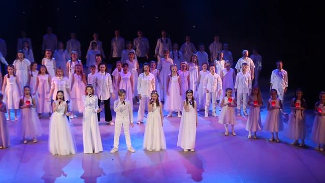 Песня "От Владивостока до Калининграда"