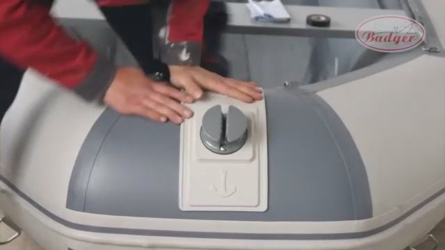 Установка якорного рыма на надувную лодку ПВХ Badger Classic Line 370