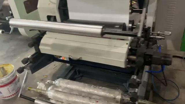 Флексографическая печатная машина NX2-600L2 (видео от завода-производителя)