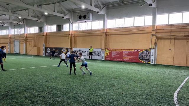 Альфа (Синие) - Колизей (красные)