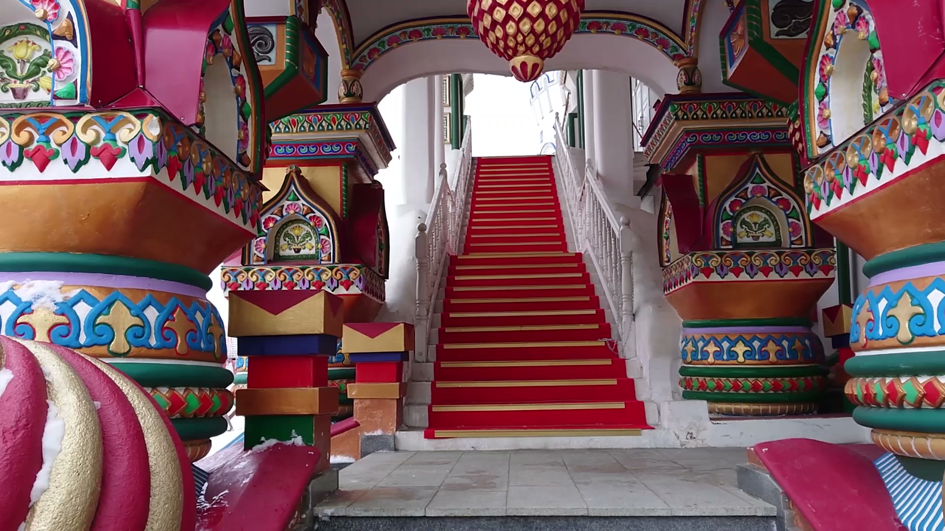 Налетели во́роны