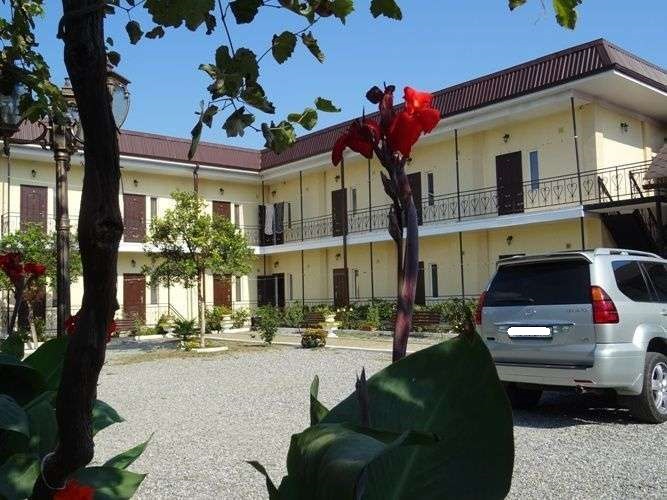 Гостиницы и отели в Лдзаа у моря. Отдых в Пицунде рядом с морем. «Ассир» МИНИ-ГОСТИНИЦА