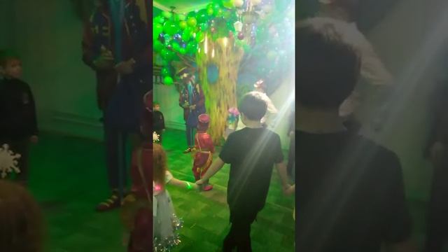 Правсоюзная елка с папой 25 декабря 2021 г..mp4