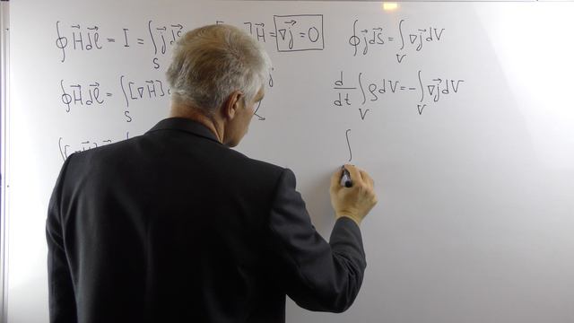 Электричество и магнетизм Лекция 11 часть 2 Система уравнений Максвелла 2 пара дифференциальная форм