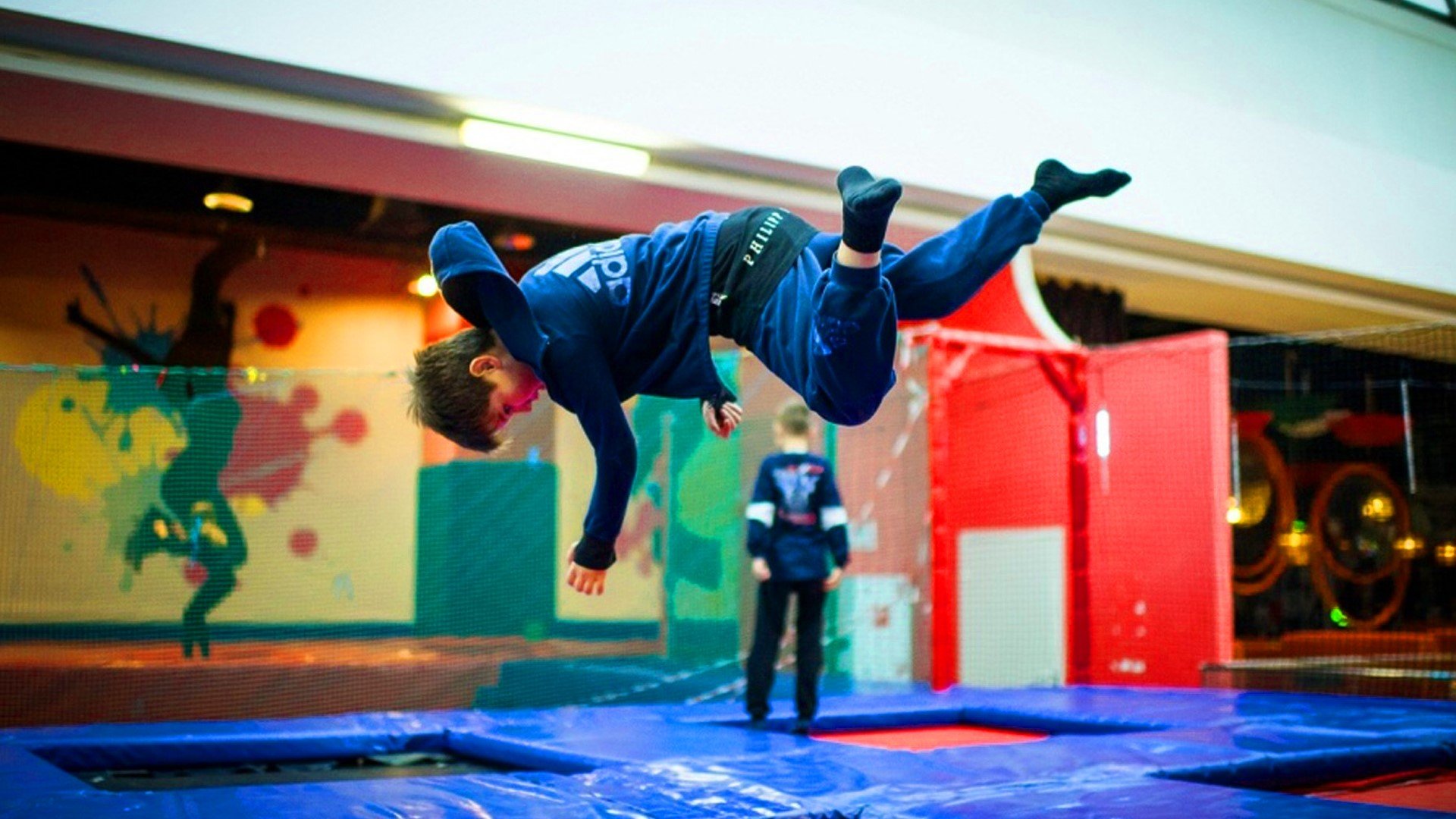 Батутная арена «JUST JUMP» в ТЦ «Ривьера» - 02.01.2018