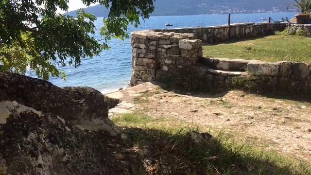 Черногория / ??- 6 / инженерия / Не встретишь в России