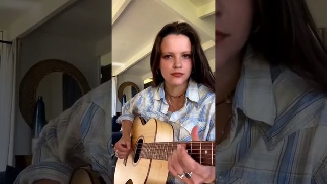 WhatsApp Video 2024-07-25 at 23.51.28