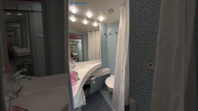 ТЕПЛОХОД "АНТОН ЧЕХОВ"