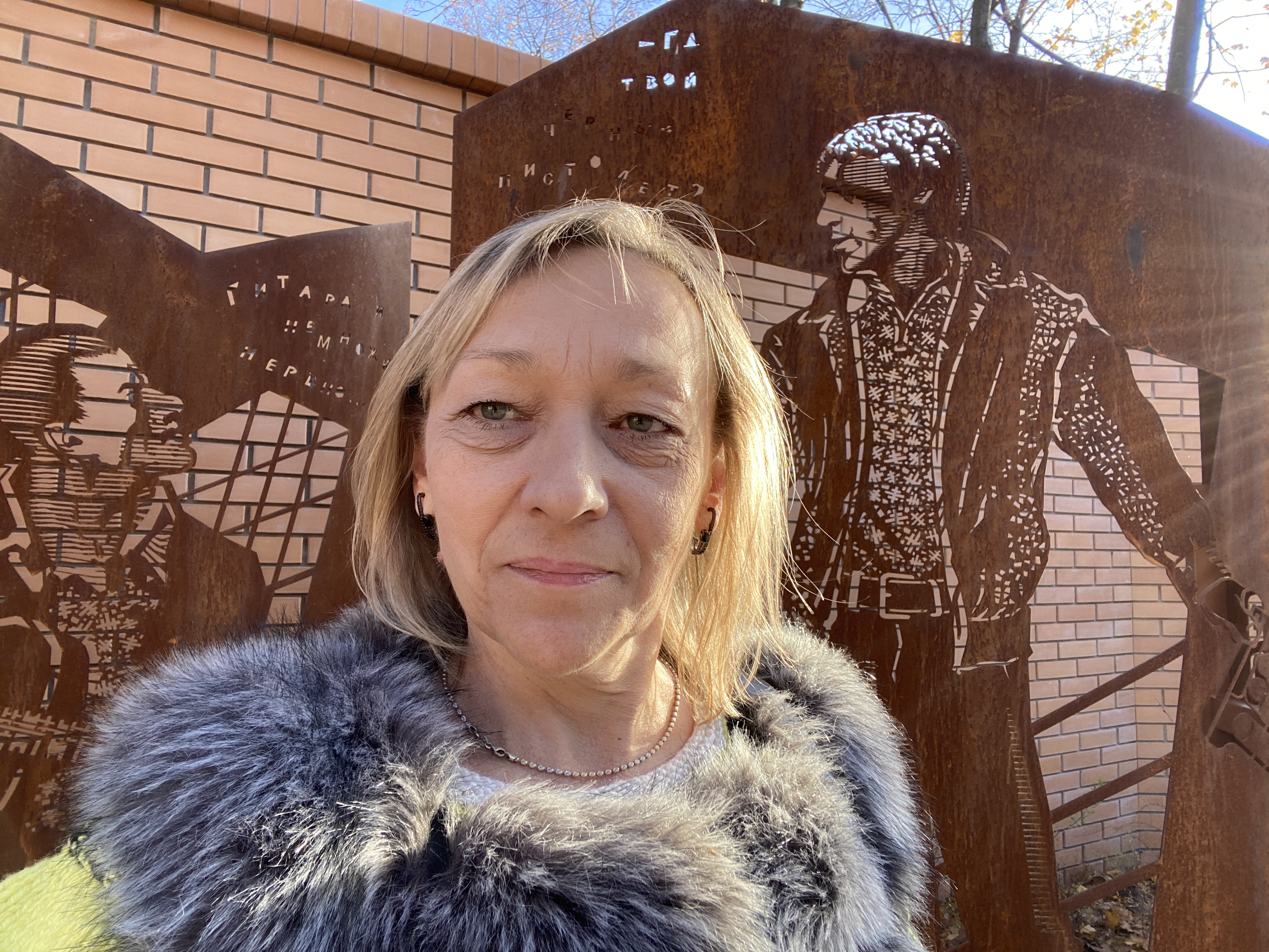 Прогулка по Москве. Памятник неизвестному поэту. Есенин-центр. Квартал поэтов.