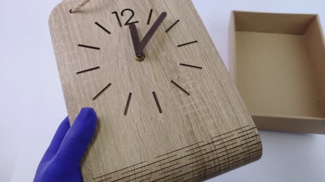 Часы настенные Miralight W991NA (28x20 см.)