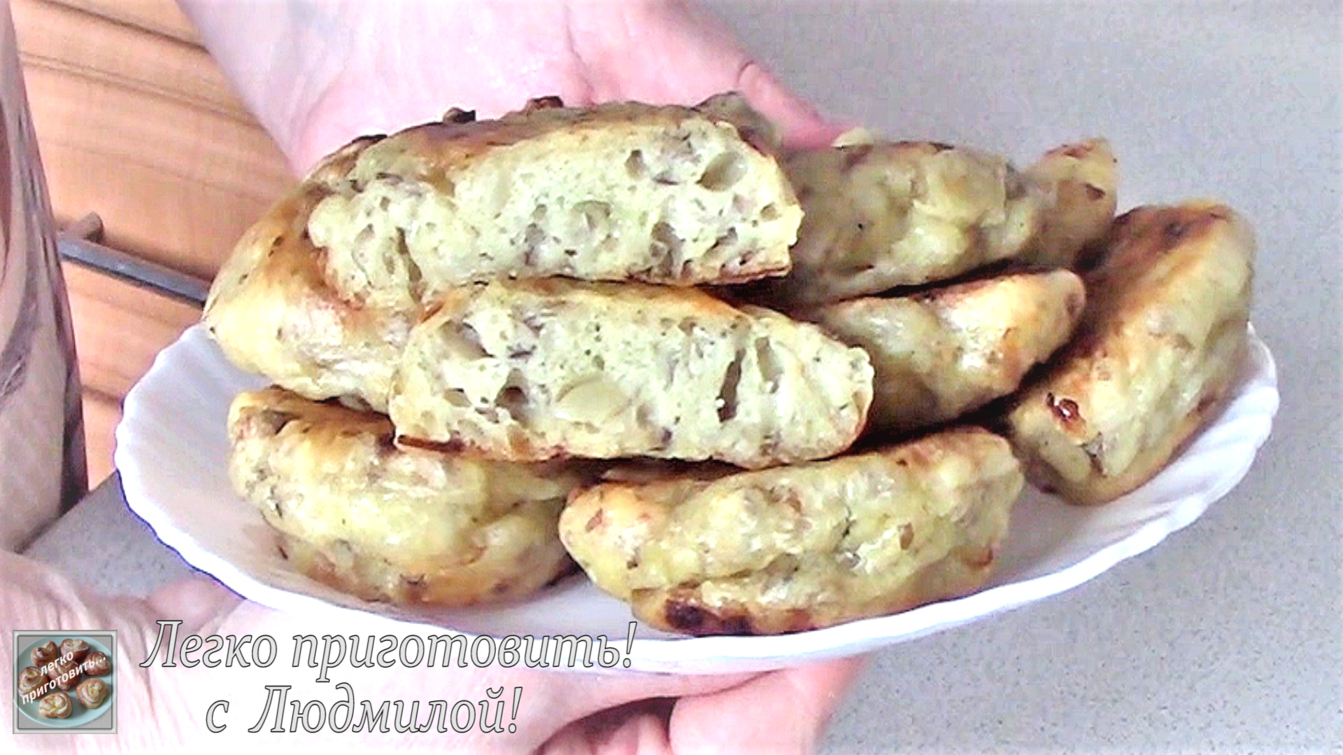 Оладьи для перекуса без яиц и без молочных продуктов. Легко приготовить!