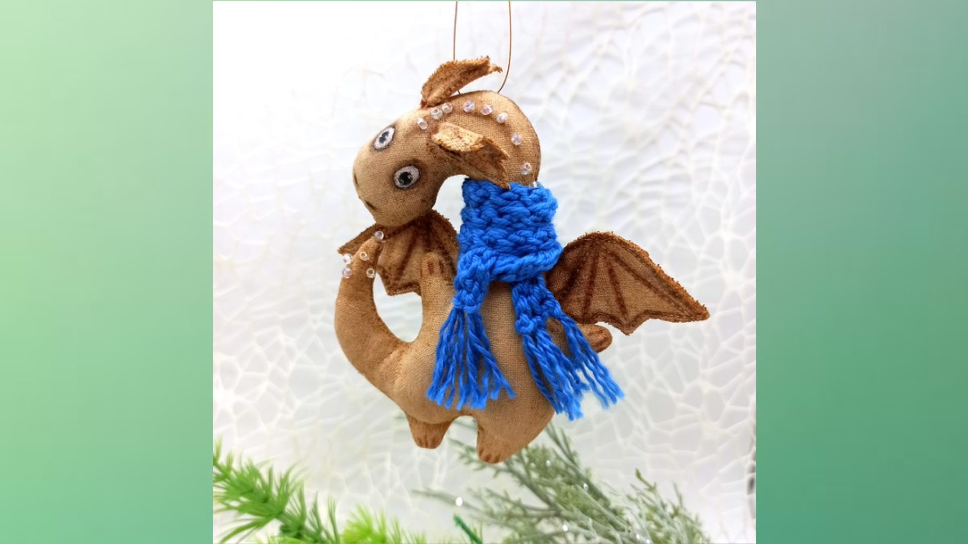 Дракон в шарфе.