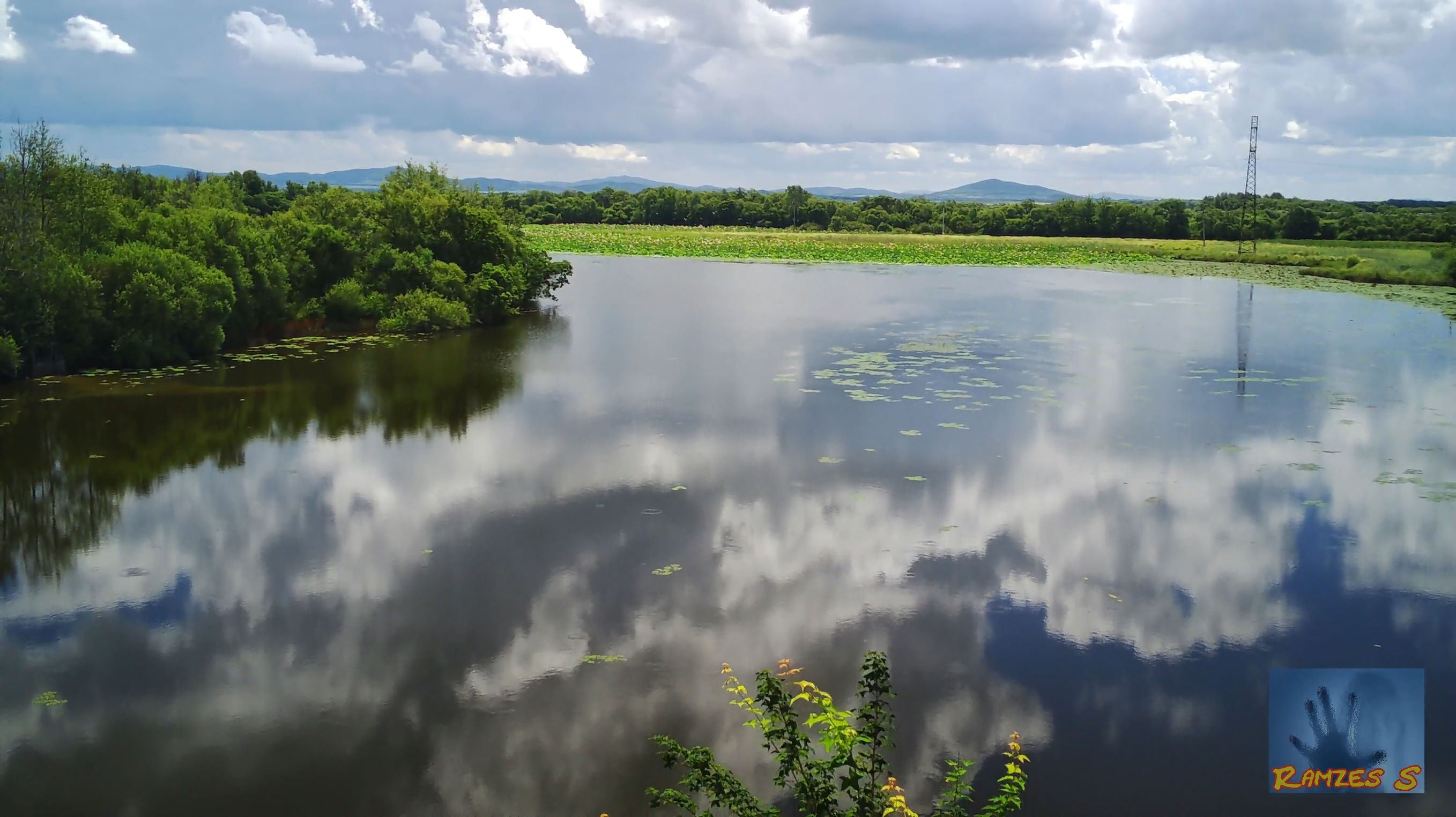 Алмазный берег - база отдыха в Черниговке.mp4