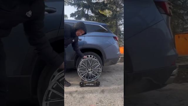 Jetoyr Dashing на примерке дисков #шины #диски