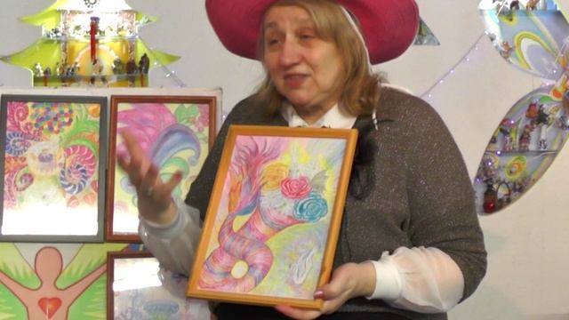 03 Ирина Пацева о своих картинах 06112022