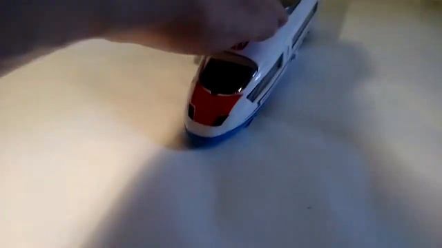 Поезд игрушка, Сапсан, 30 см (свет, звук) инерция, откр. дверей, Новая. Купить по ссылке под видео.