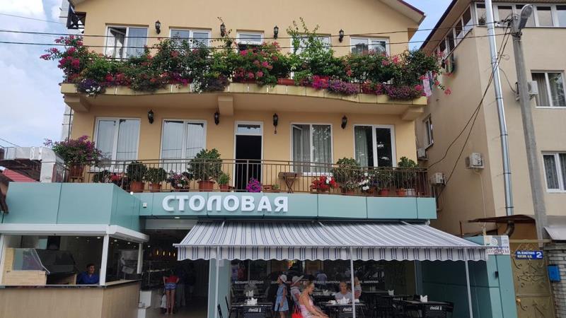 Мини-гостиницы в Адлере недорого посуточно. Отдых в Адлере цены на отдых. "Лиана" гостевой дом