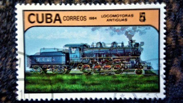 Классные марки с паровозами. Куба.