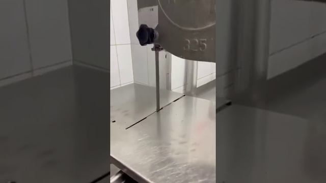 Техника безопасности при работе с ленточной пилой