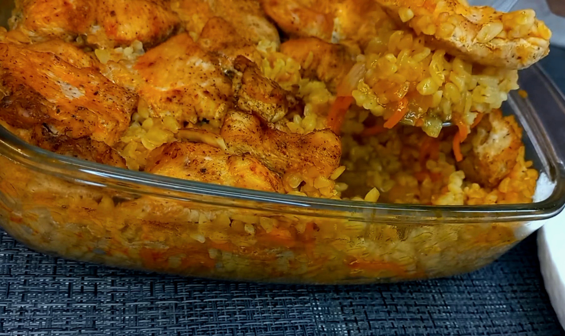 Булгур с курицей в духовке, простой ужин