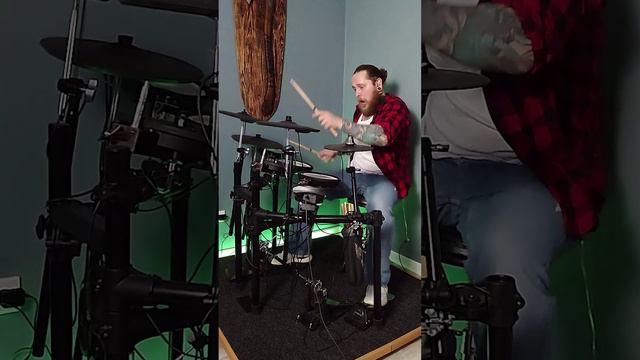 Trax Odinsson - drum cover -  Queens Of The Stone Age - No One Knows