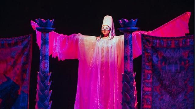 ТАНЕЦ ДУХОВ