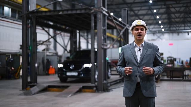 Четырехстоечный автомобильный подъемник