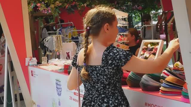 Fashion-маркет на Тверском бульваре (05.08.2022)