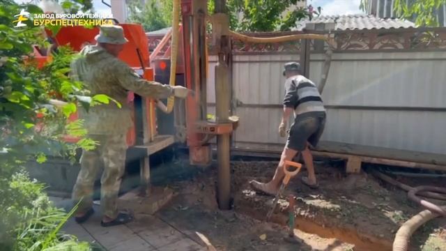 Буровая установка СБУ УРБ МИНИ. Реальное бурение от клиента из Беларуси. Видео от клиентов