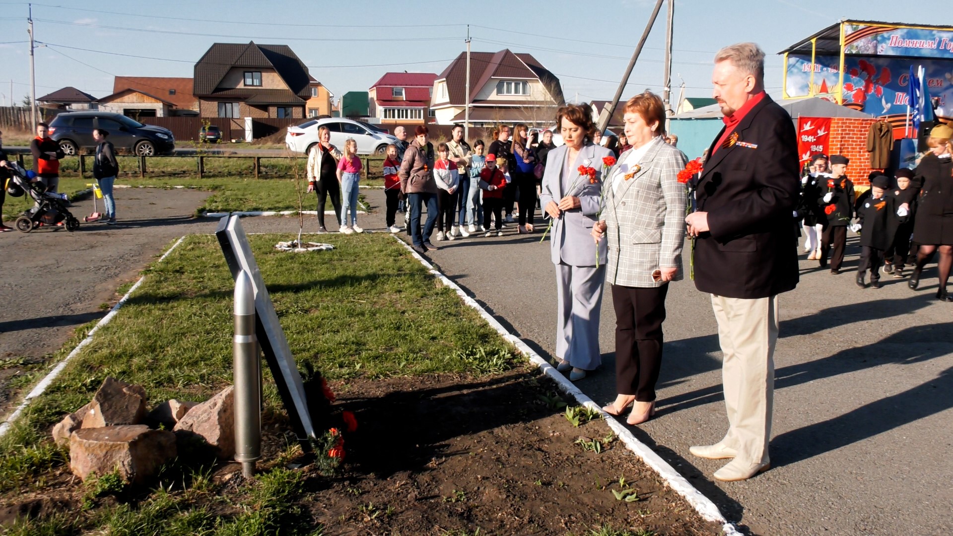 «Помнит сердце, не забудет никогда». Концерт в Новом поселке