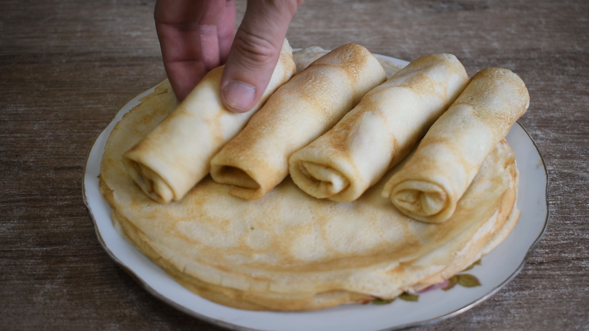 Идеальный Рецепт Блинов проверенный годами. Получаются тонкие и вкусные блинчики!!! Блины на воде.