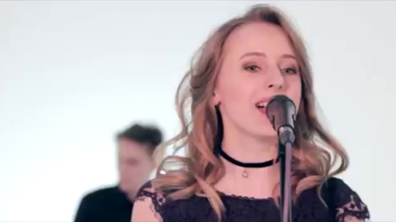 Вокалистка "Саксофон prj"  I will Always Love You 14 сек