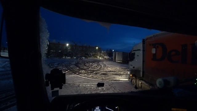 Гололёд Омск-Новосиб. Чуть в штаны не надудонил)