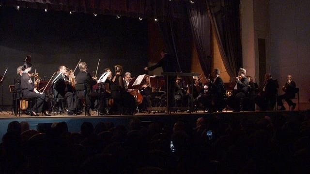 Мусоргский. "Рассвет на Москве-реке", "Ночь на Лысой горе".