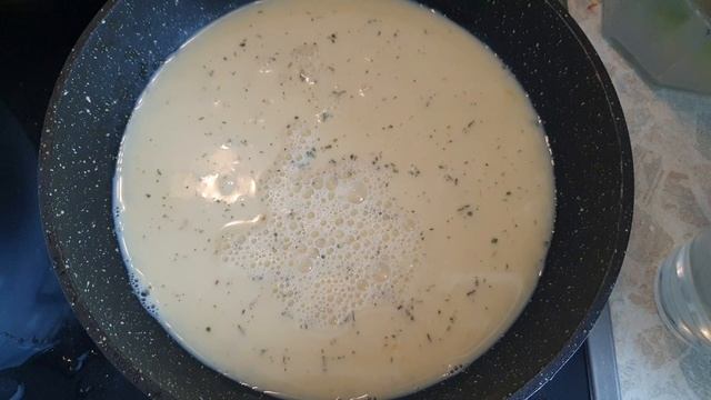 Омлет в сковородке