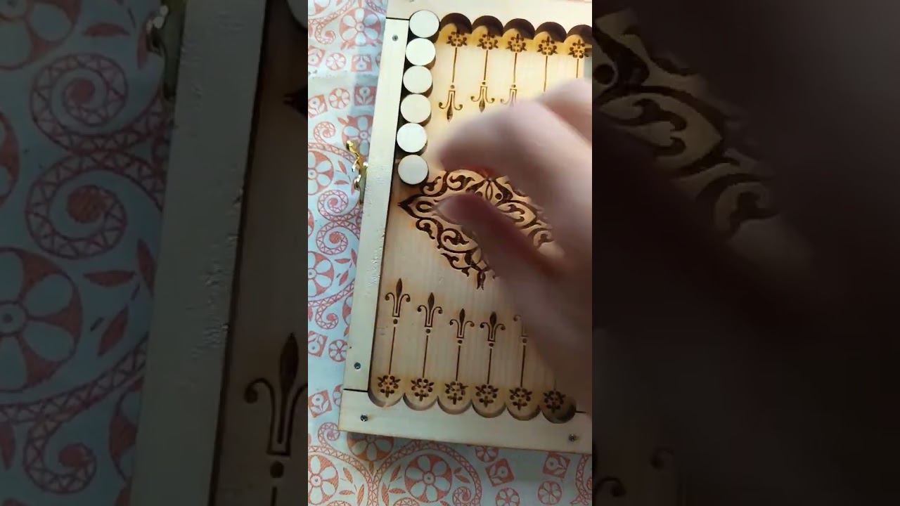 Нарды - нужная вещь в дороге