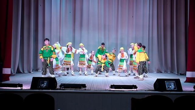 2022_Приплясы с кандибобером_Затейники.mp4