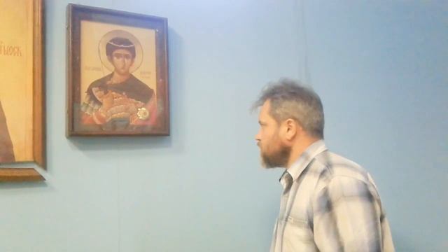 Реликвии военно патриотического отряда  "Доброволец" в музее русских добровольцев.