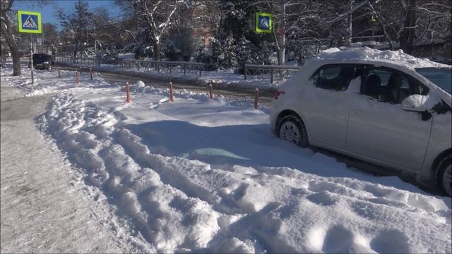 Сосульки на Леваневского... весна 23 декабря..mp4