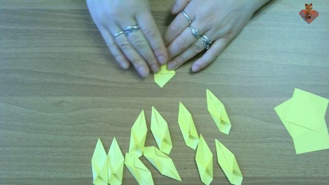 Простое модульное оригами Подсолнух, аппликация