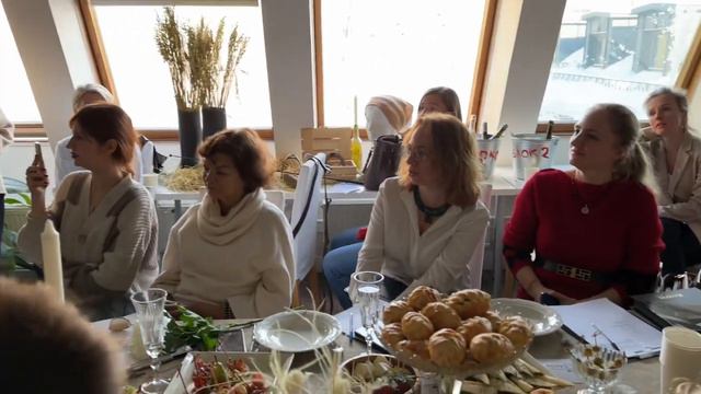 Защита дипломной работы в школе дизайна ДЕТАЛИ. Курс: Колористика Интерьера