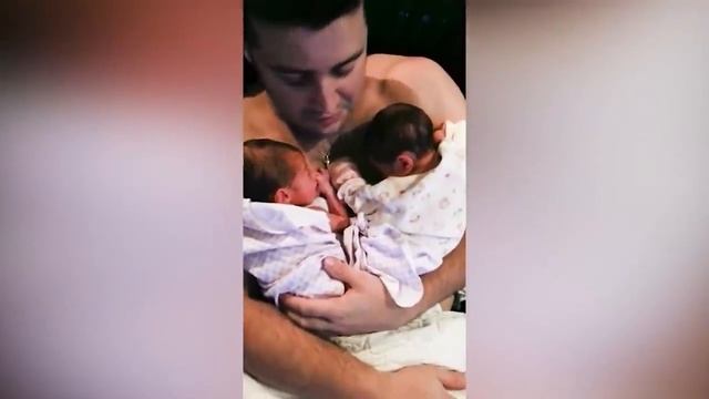 Best Videos Of Cute and Funny Twin Babies - Twins Baby Videos(720P_HD).mp4