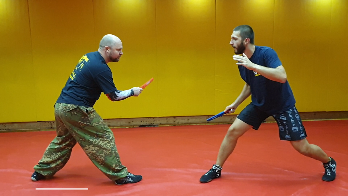 Тренировка ножами «Коуч» с электрической имитацией пореза