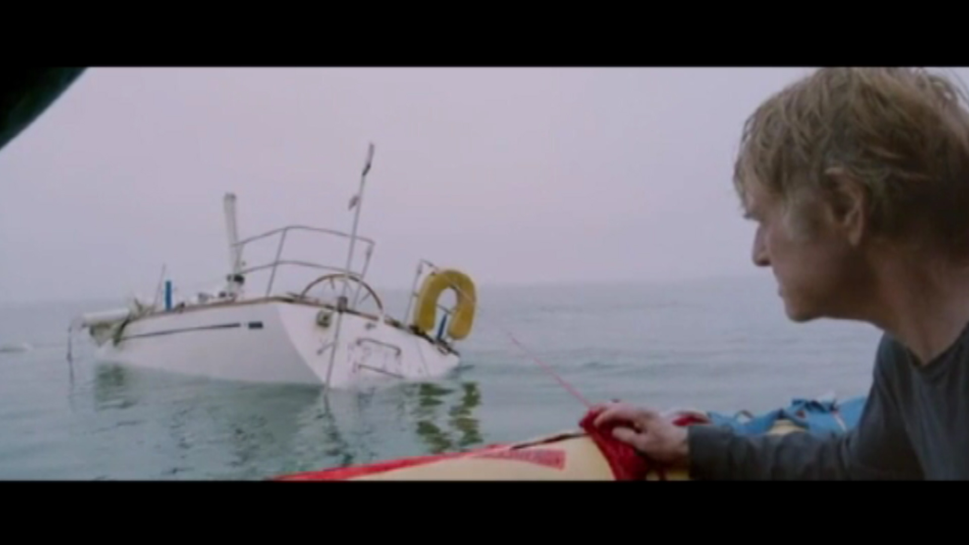 Вдаль по синей воде. Не угаснет надежда.