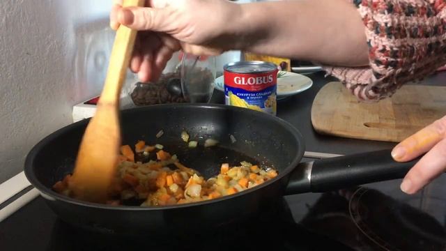 Пшенная каша с кукурузой .