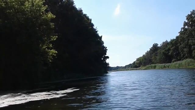 На лодке по речным протокам. "Сухоборье" - 2017.