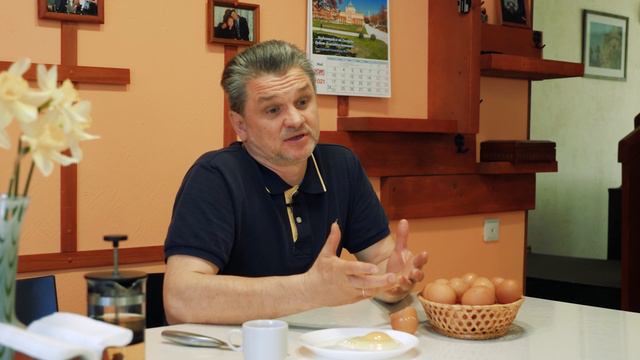 Амбар. Пивная дробина для куриц-несушек.