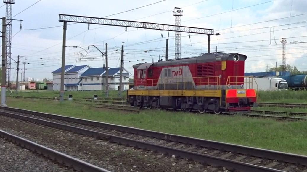 Тепловоз ЧМЭ3-4489 маневрирует на станции Нижний Новгород Сортировочный