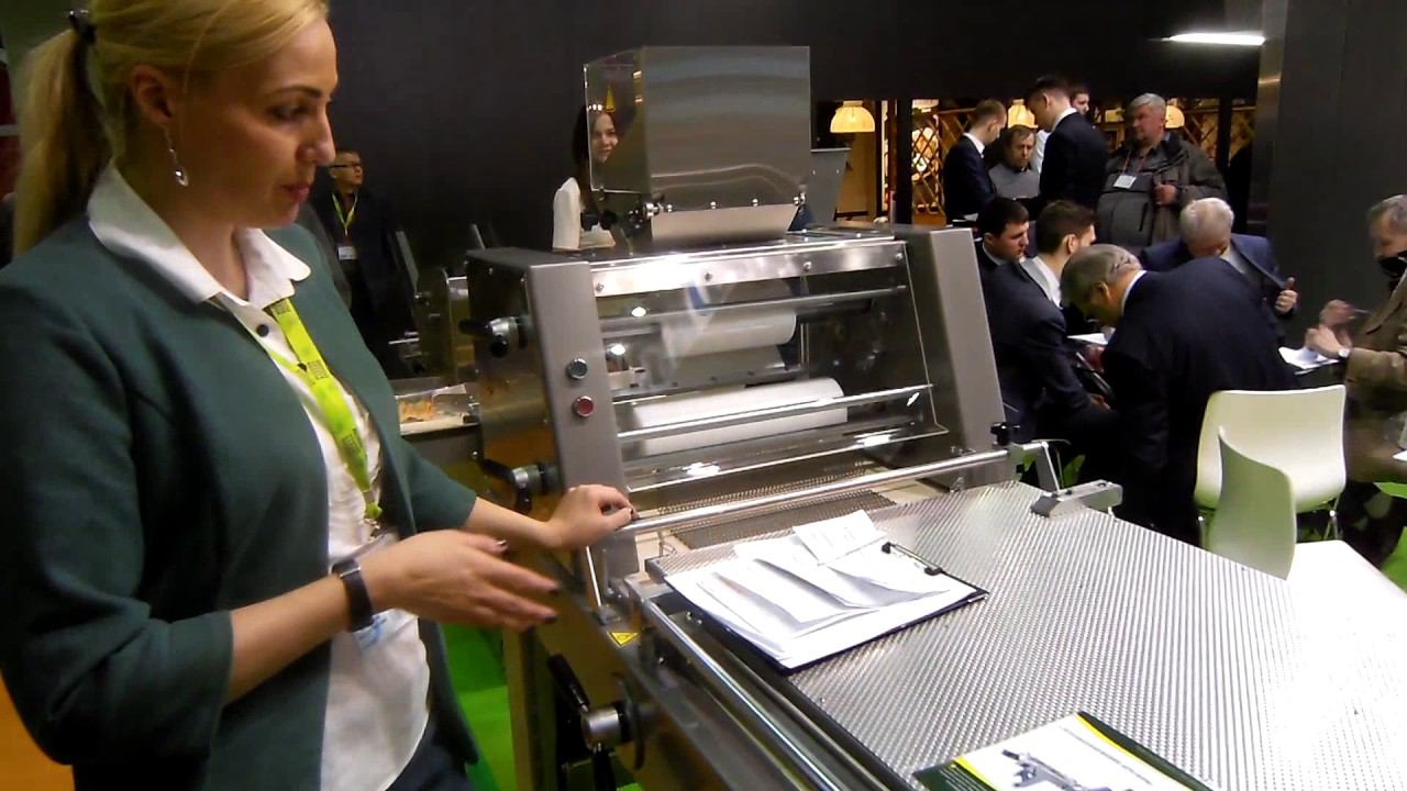 Хлебопекарное оборудование: тестораскаточная машина Агро-Форм 11 - на выставке Modern bakery