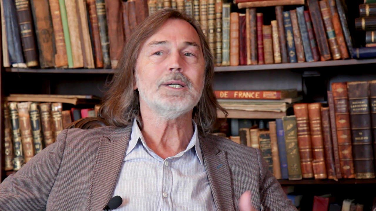 Никас Сафронов о детском чтении